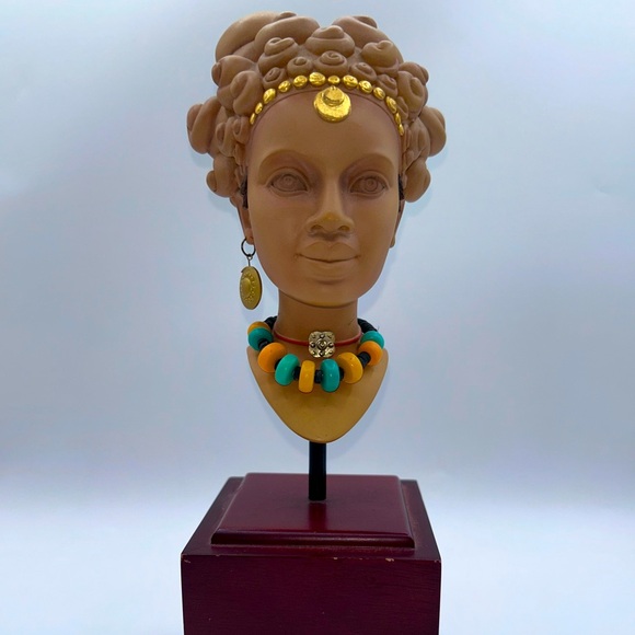 Department 56 | Art | Terracotta Princess By Thomas Blackshear | Poshmark